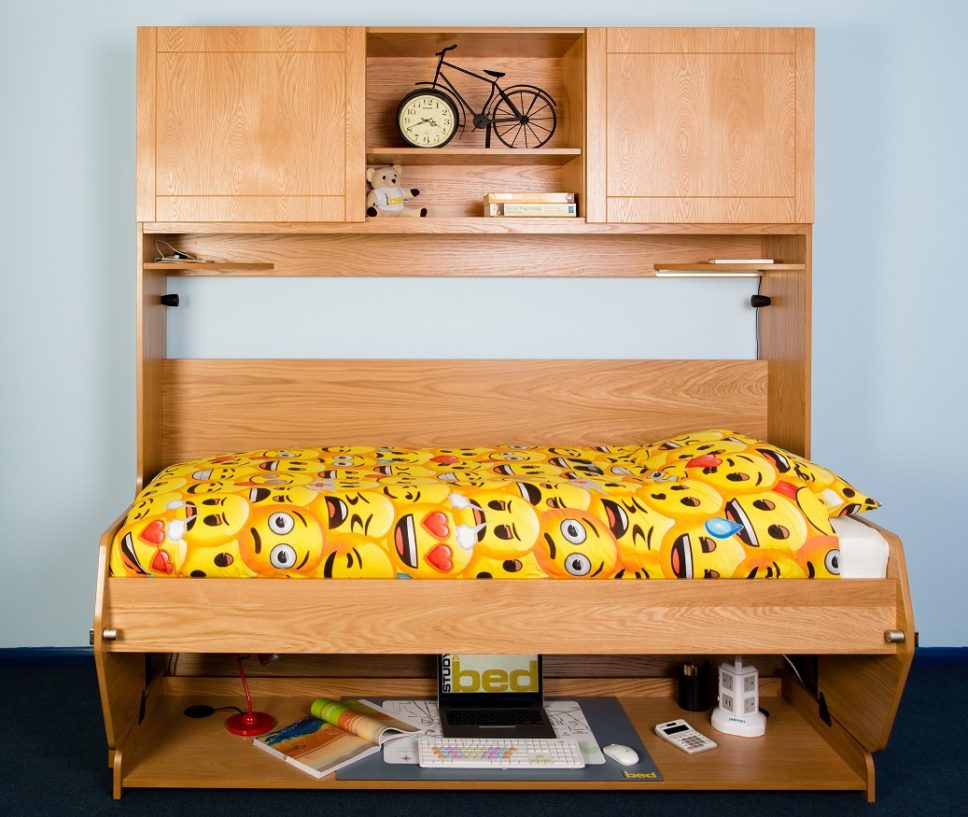 Space-Saving for Students - Studybed